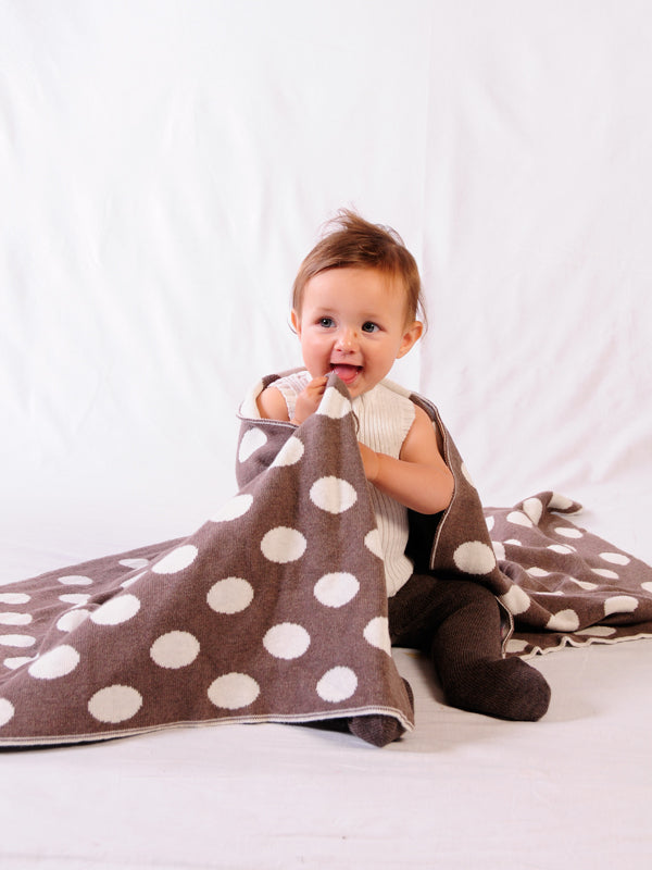 Cotton Spot Bassinet Knitted Baby Blanket - lunagallery